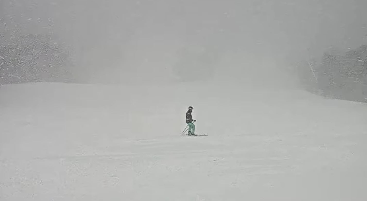 Wild windy Wednesday with blizzards in the mountains