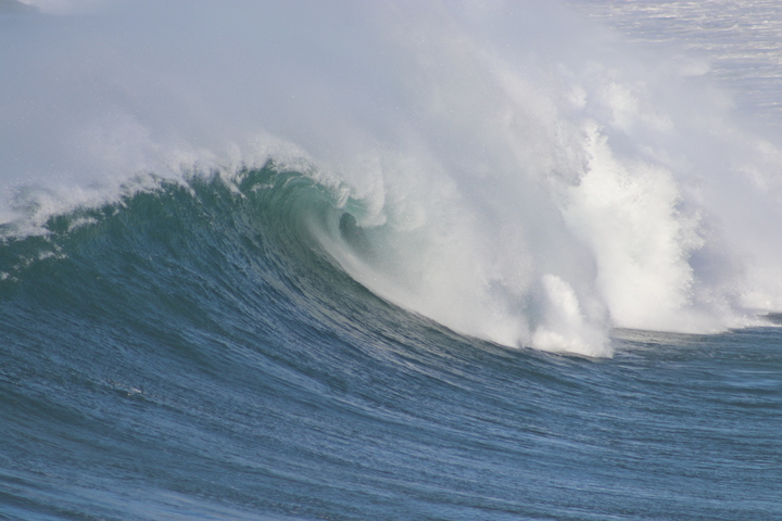Pumping early summer surf lashes into Southeast Queensland