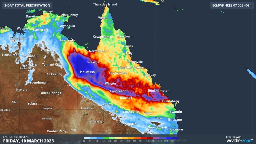 Queensland deluge to bring outback flooding, road closures