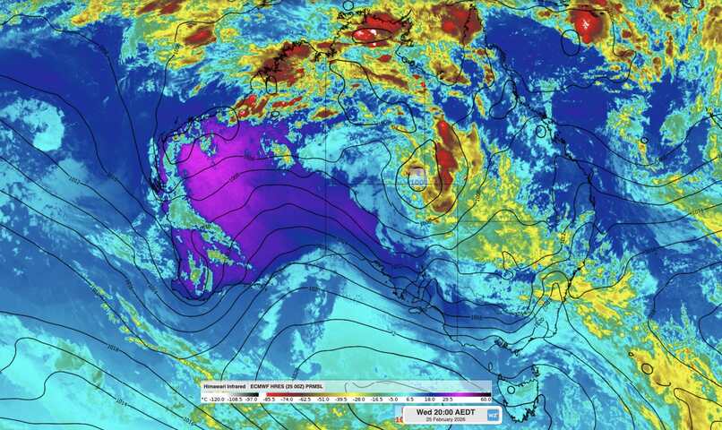 Simpson Desert tropical low causing flooding in four states
